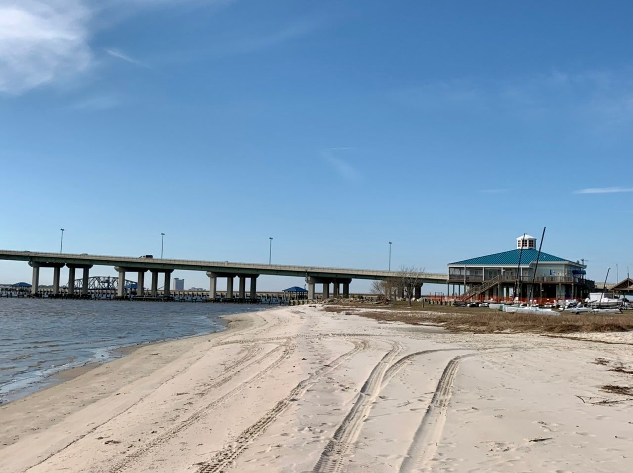 Beach Review: Ocean Springs Beach